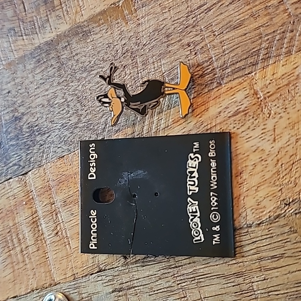 Pinnacle Daffy Duck Vintage Looney Tunes Warner Bros … - Gem